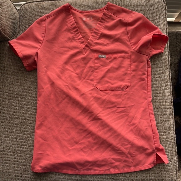 Figs | Tops | Coral Figs Xs Scrub Top | Poshmark